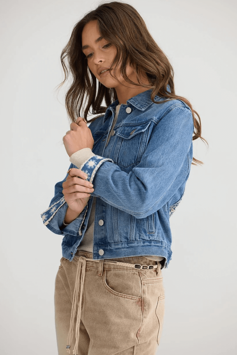 Miriam & Me Women's Clothing Boutique